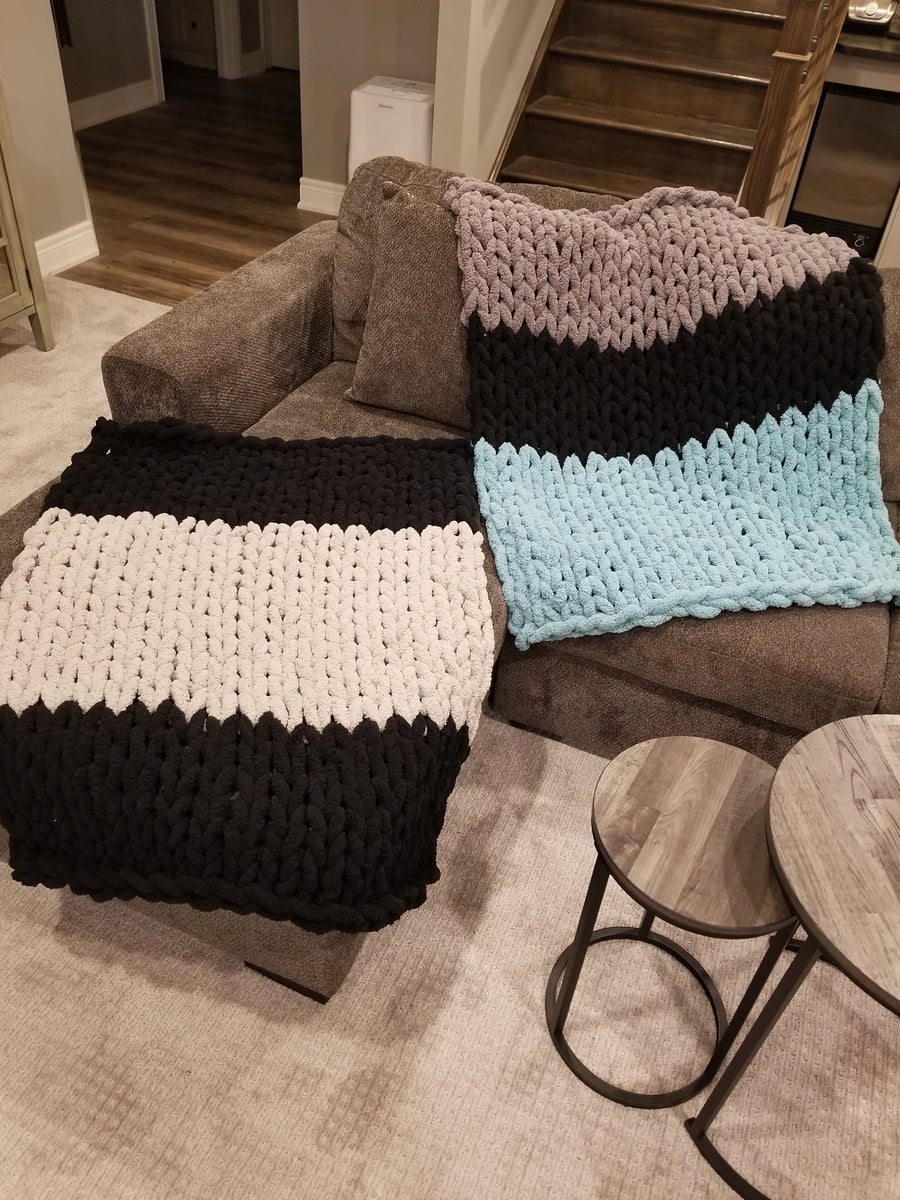 Obsession – Uppercase Designs