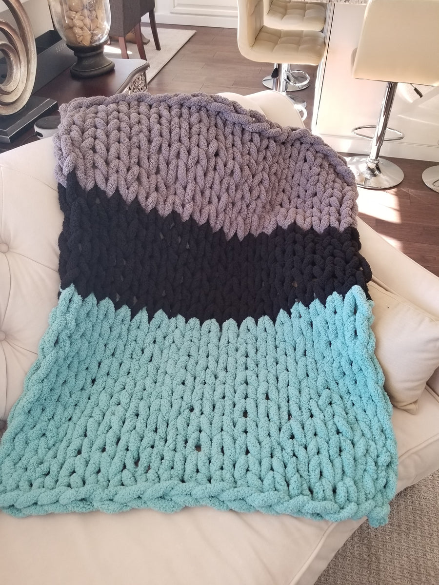 Exceptional Loom – Uppercase Designs