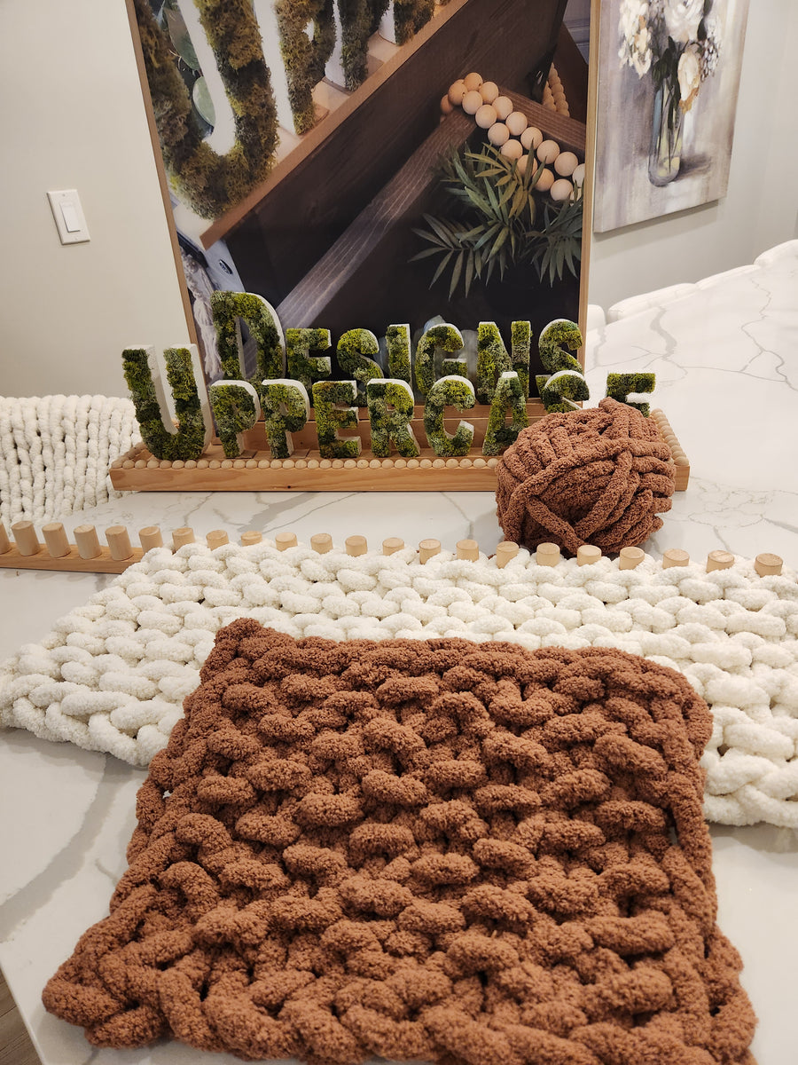 Complete Chunky Blanket Loom Guide (Loom not included) – Uppercase Designs