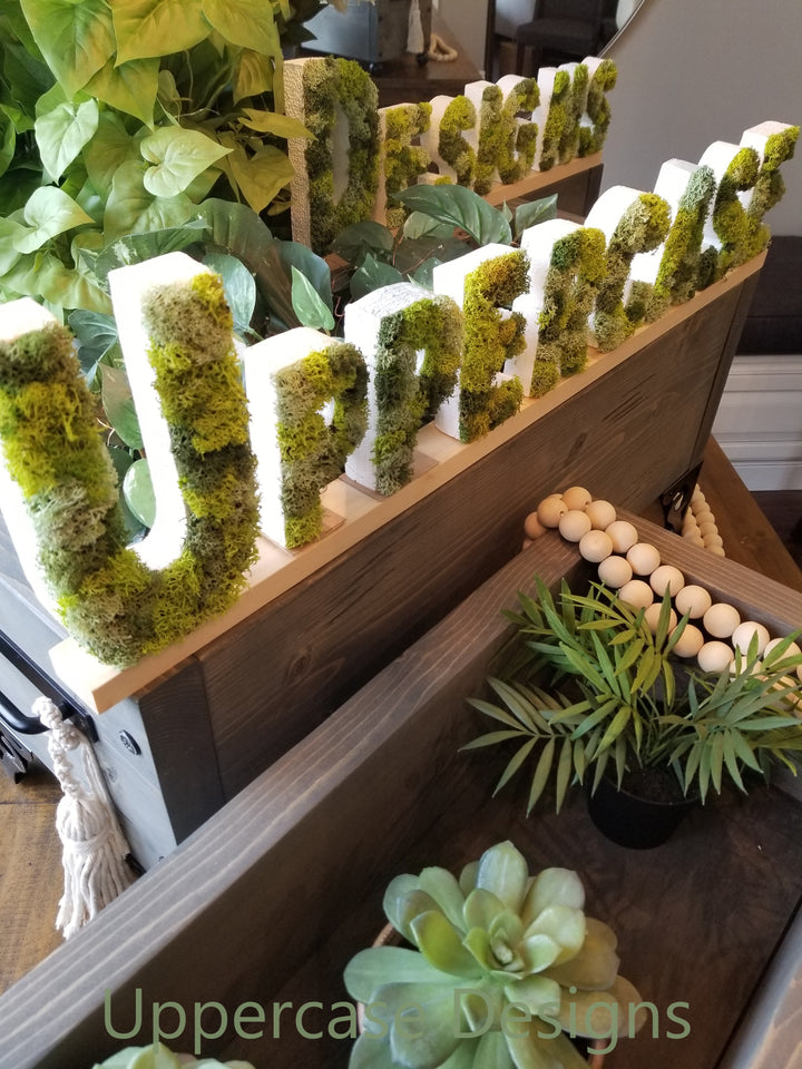 Uppercase Designs, Hot Tub Tables, Chunky Knitting Looms and more ...